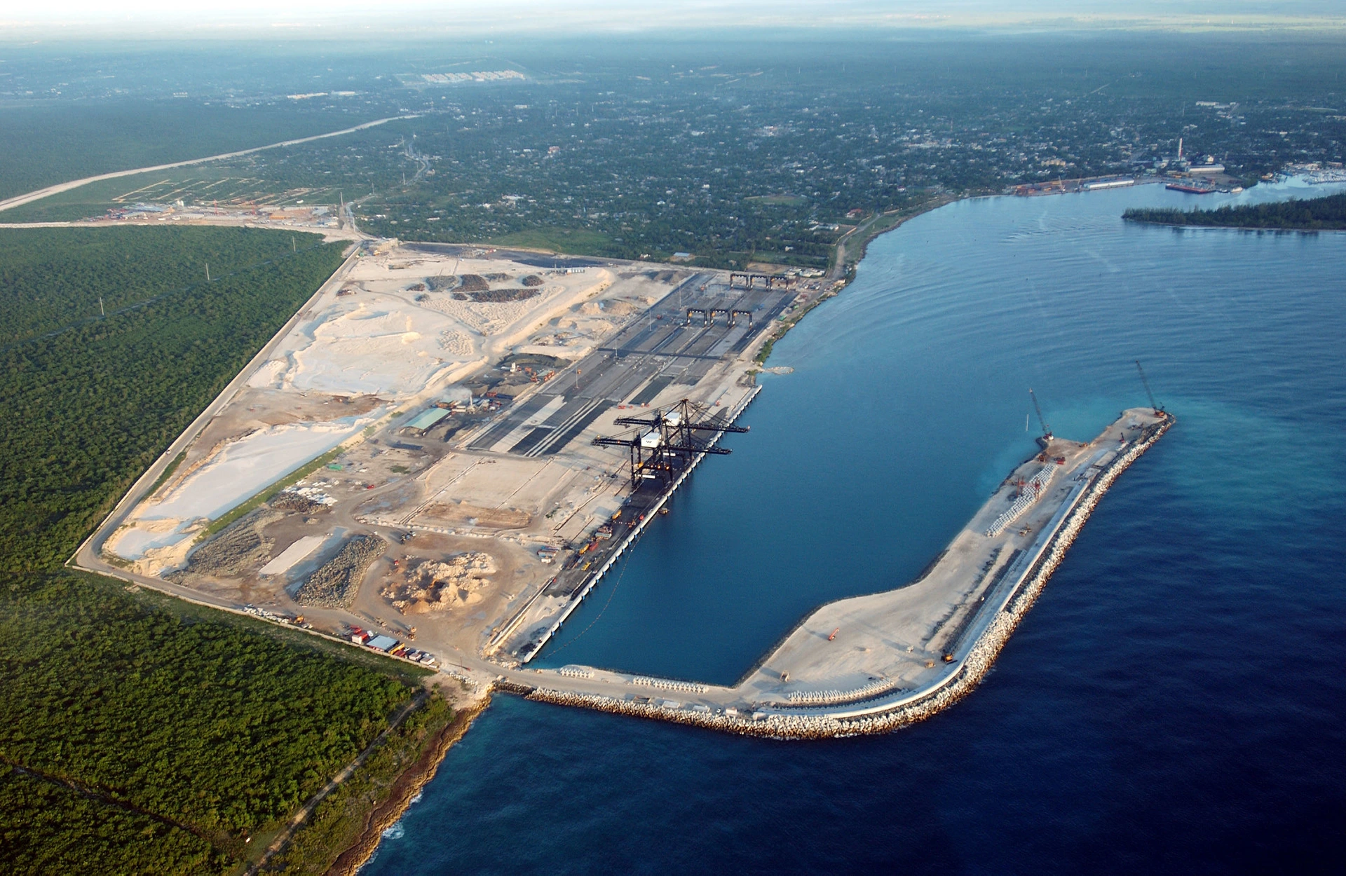 Bouygues Construction | Caucedo Port Terminal